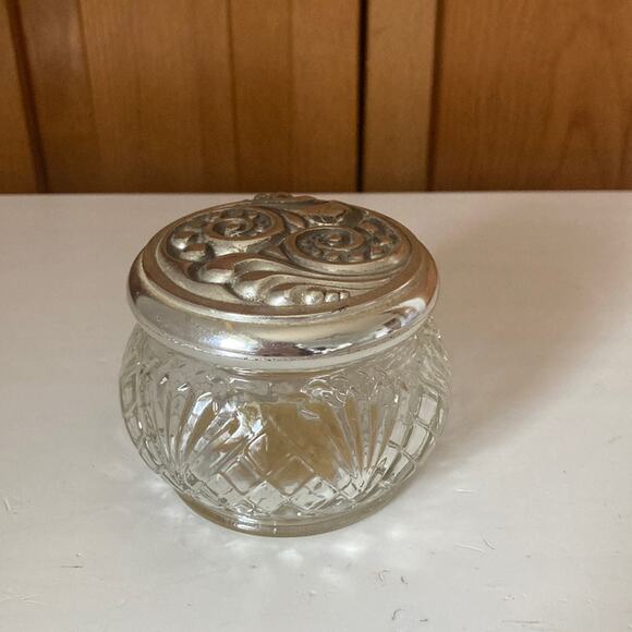 Avon | Accents | Vintage Avon Cut Glass Cold Cream Jar With Lid | Poshmark